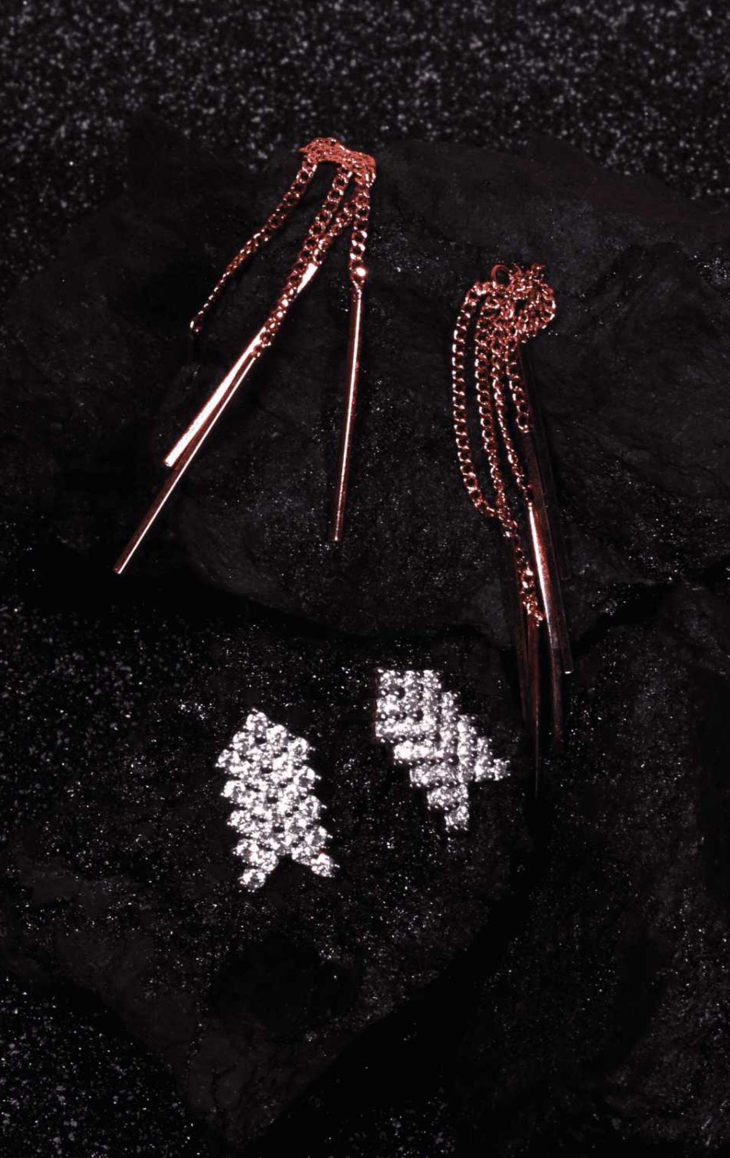 Arrow Hanging White Swarovski Zircon Rose Gold Rod Earring – TRINKINS